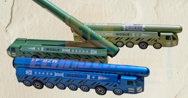 TECHNOCHITRA Missile Launcher Pen | Missile Shape Ball Pen | (Launch, 2 ...